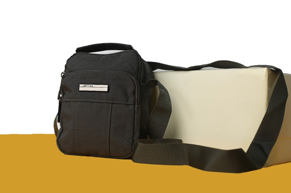 Buy Best shoulder bags for Men & Women online in Pakistan | ausman